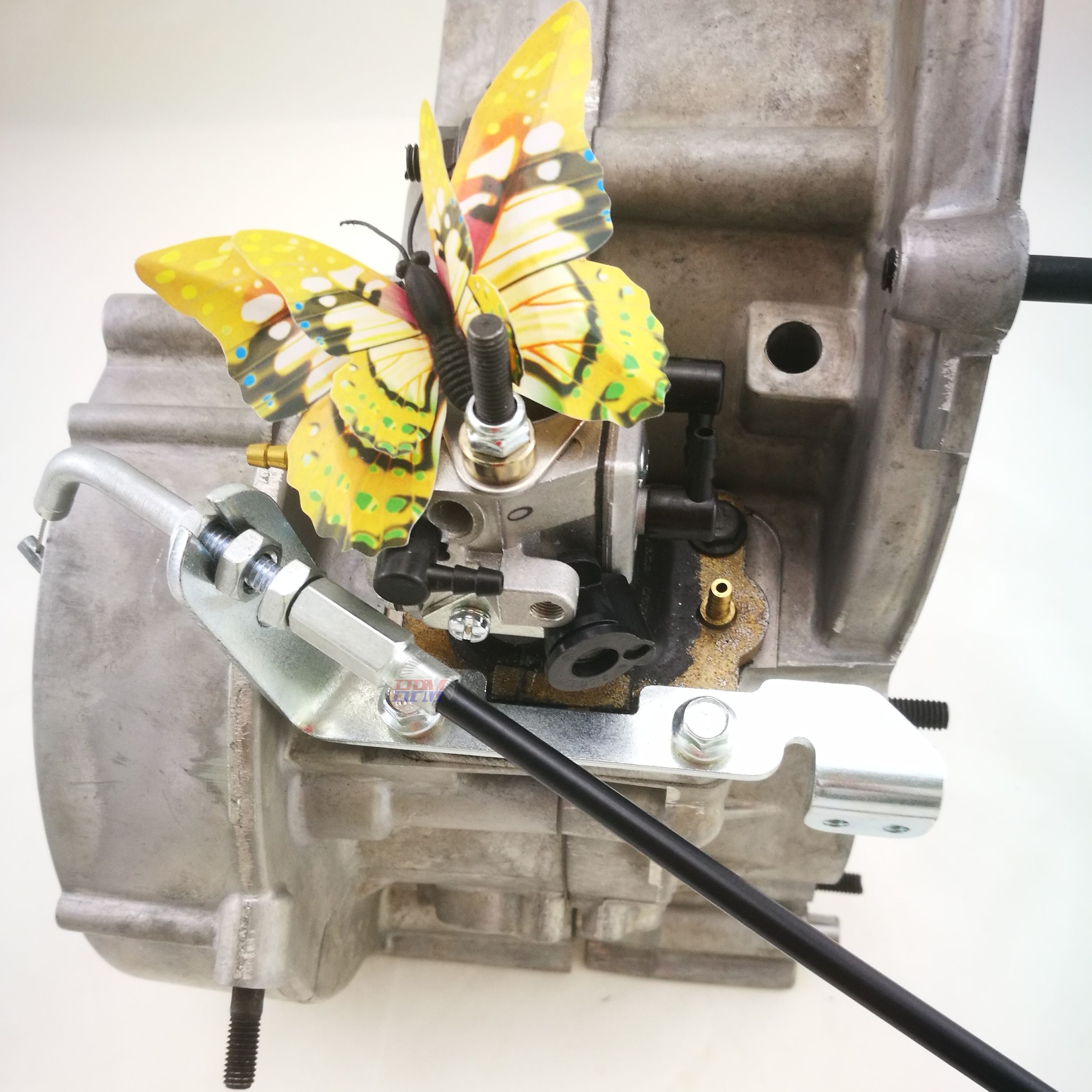 Aluminium engine bracket