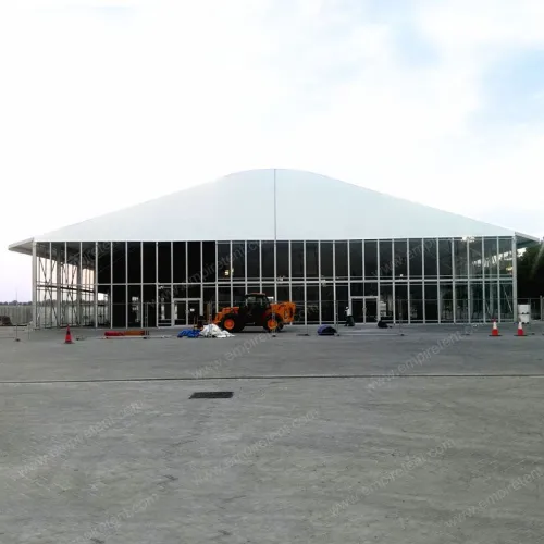 Arcum/Arch Tent with overhang