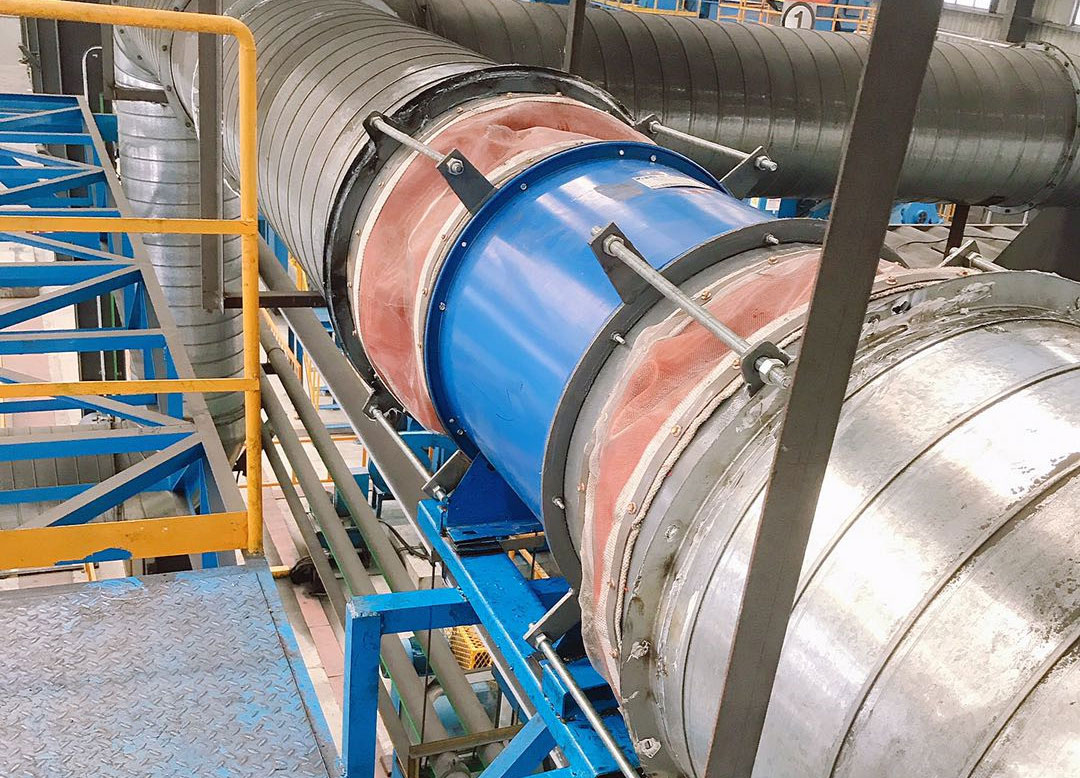 Axial Flow Fan with Non-metal Compensator