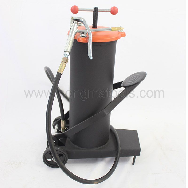 treadle type grease injector pump