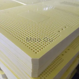 Yellow Square Hole Perforated Polypropylene (PP) Plastic Sheet
