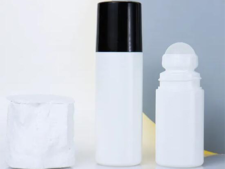 How does a Roll-on Bottle Work?
