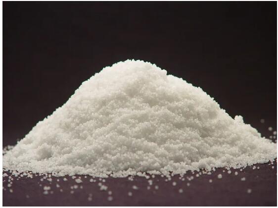 What is the Difference Between Prilled and Granular Urea