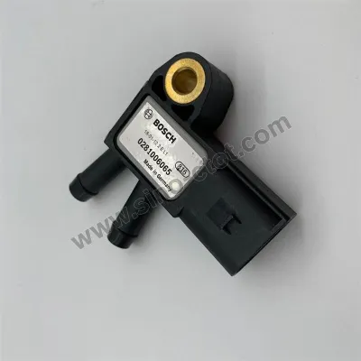 Differential pressure sensor 0281006065