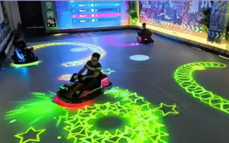 Lihgt Drift Snake MR Go Kart Experience Projected Race Kart Fusion