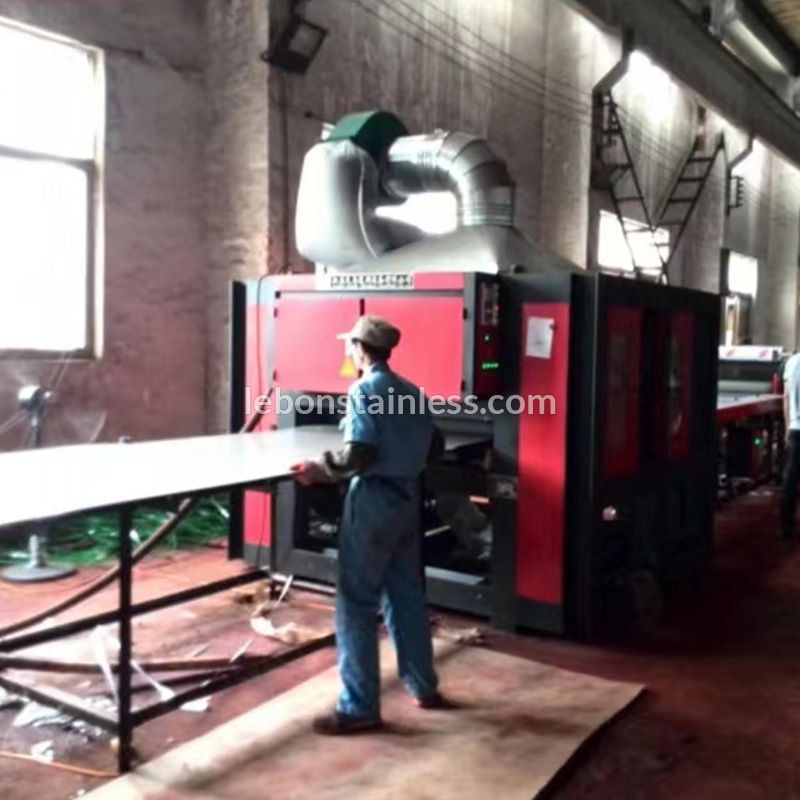Scotch Brite Grinding Machine