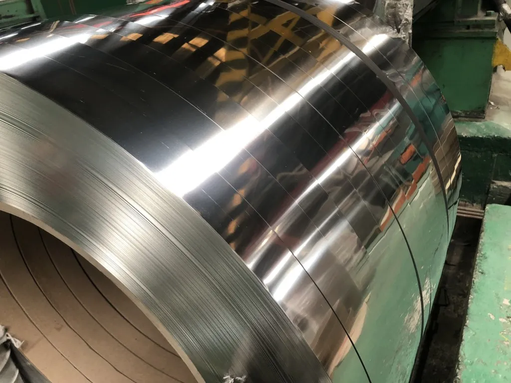 Hot and cold rolled stainless steel strip difference
