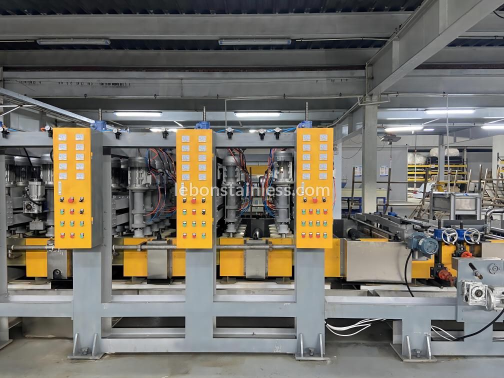 Successfully debugged the polishing machine of stainless steel mold plate