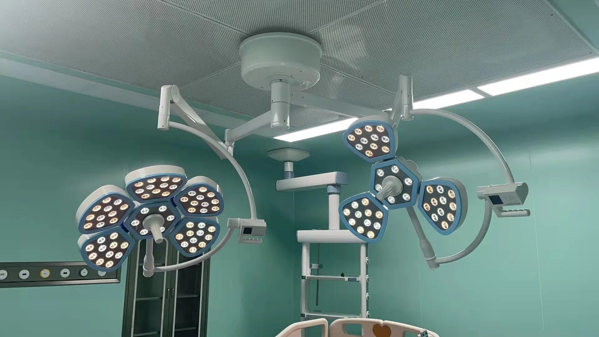 OT light，surgical light,operating room lights