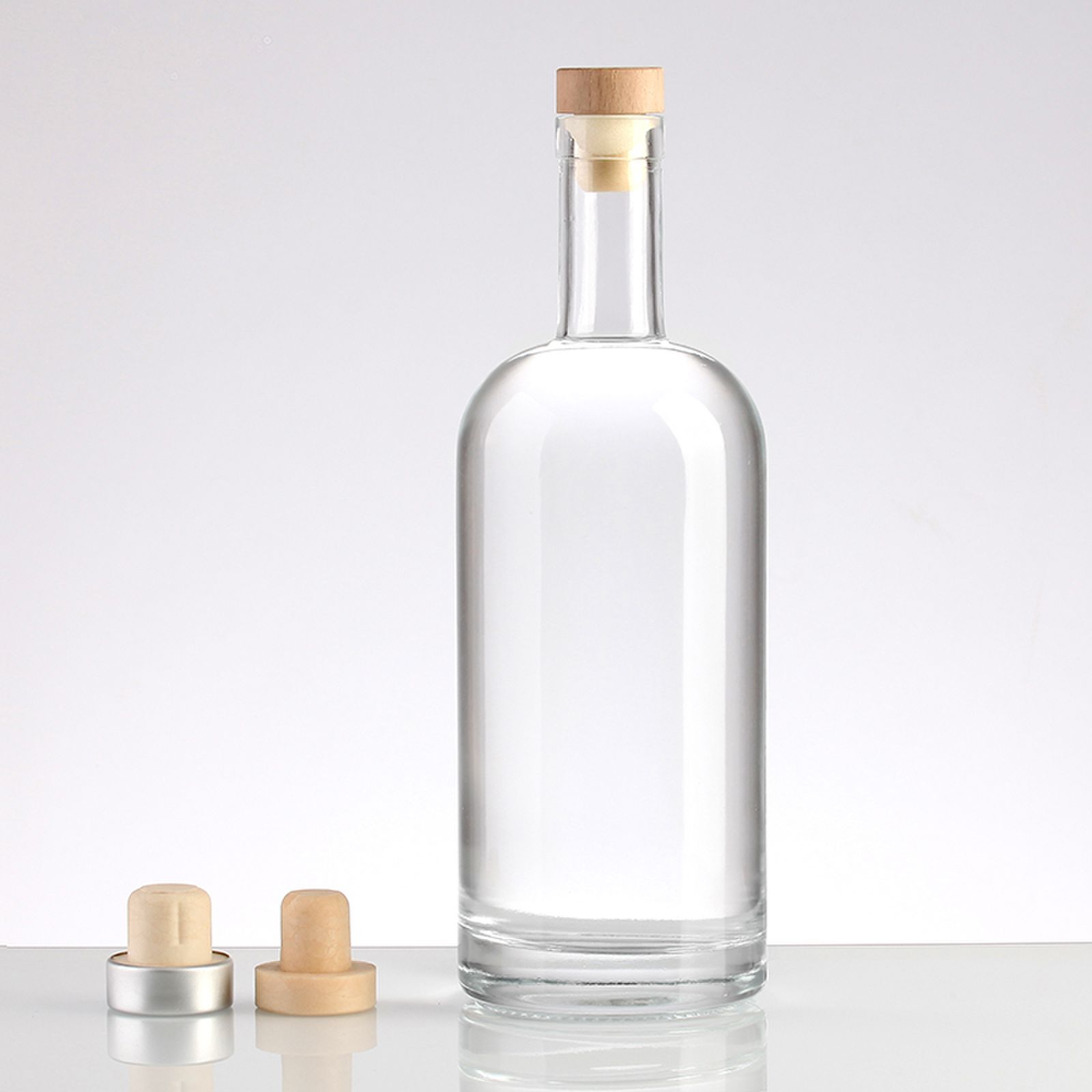 High-quality Wholesale Glass Bottles With Lids for Packaging Needs