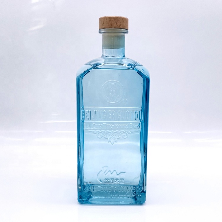 customize empty blue alcohol water glass bottle and cork