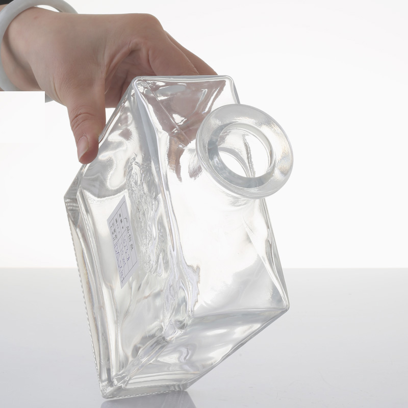 Custom Flint Square Whiskey Glass Bottle