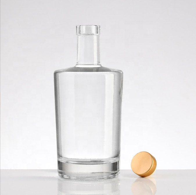 750ml Empty Round Flat Shoulder Alcohol Glass Bottle