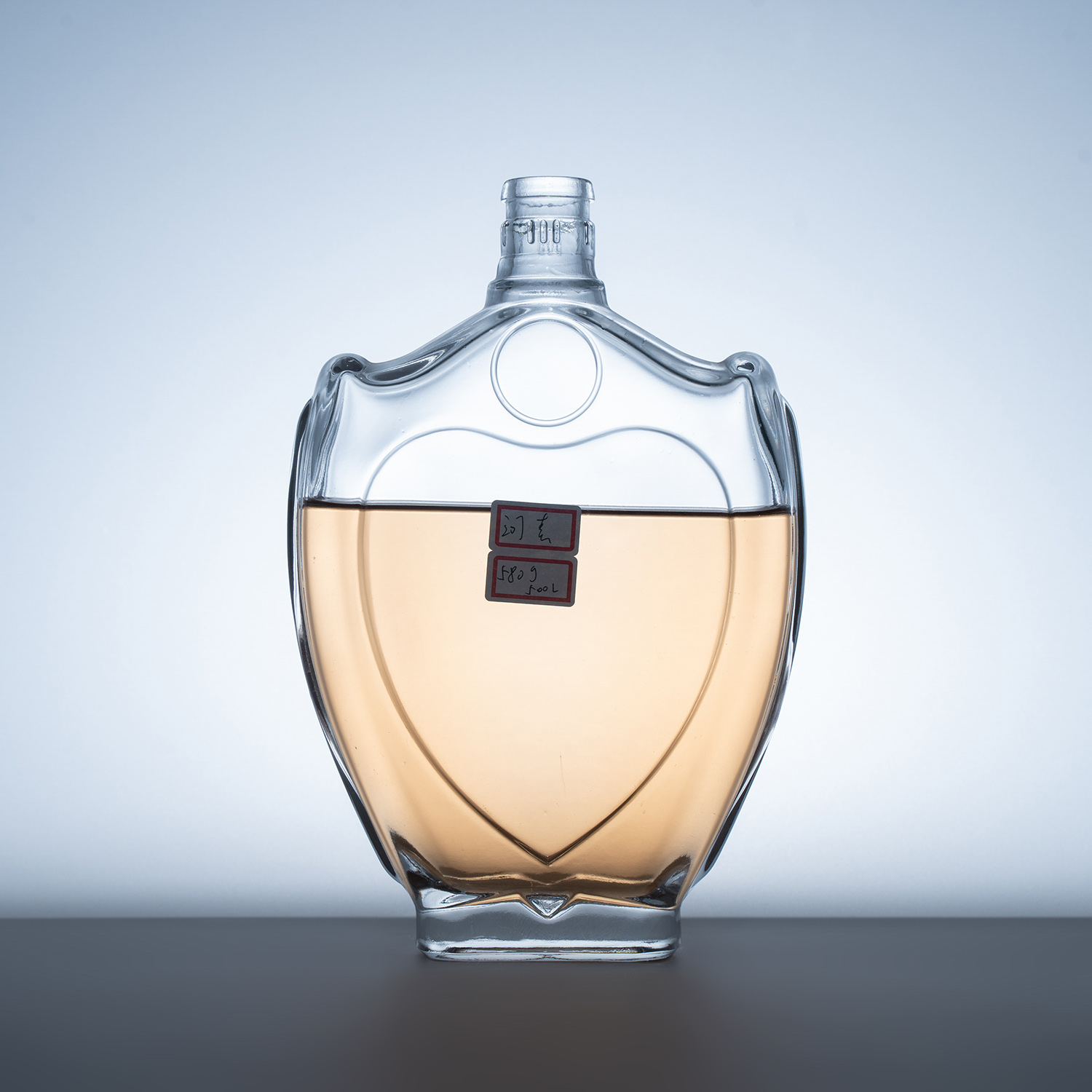 flat shape crystal Beverage glass bottles