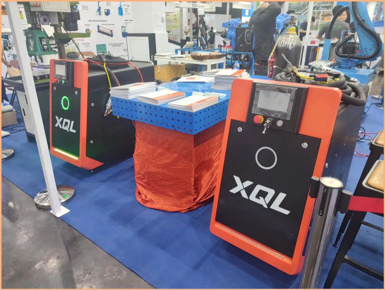 XQL LASER, the 40th INTERMACH