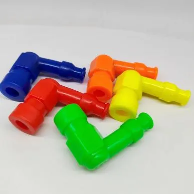 Spark plug cap