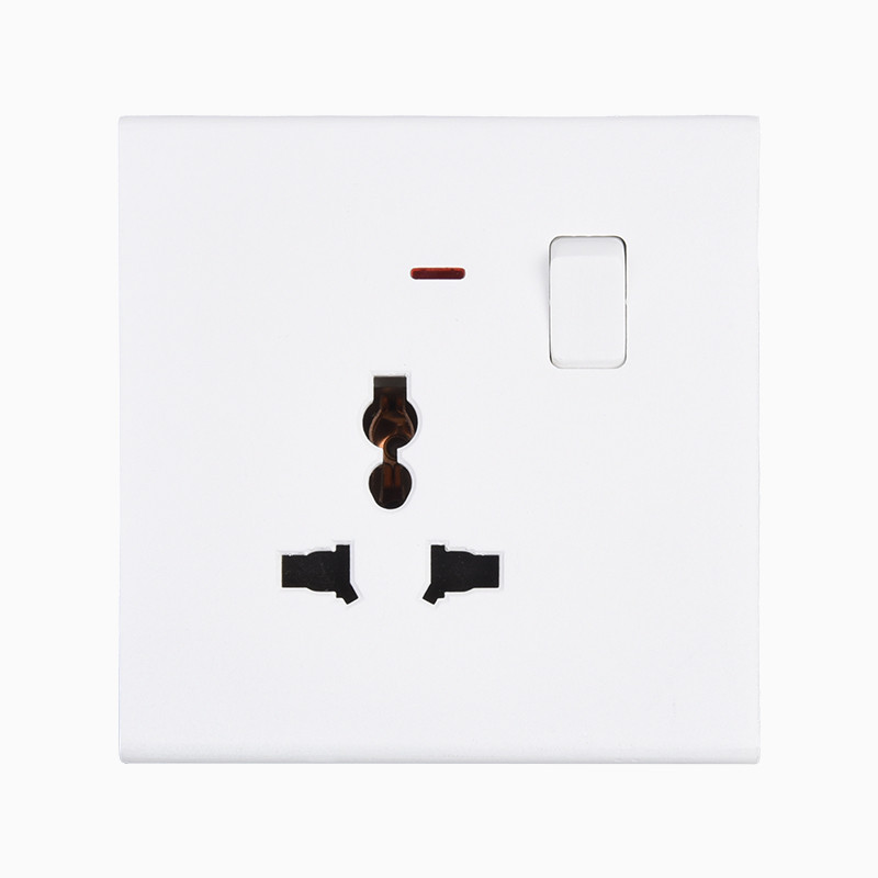 U8 Multi-Function Universal Wall Socket