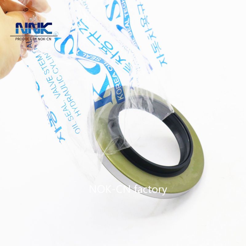 MB161152 Rear Wheel Hub Oil Seal For Mitsubishi 70*112*10/18.5