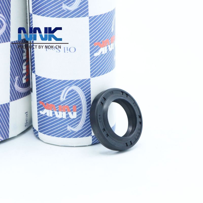 TC4 Rubber Covered Three Lips w/Garter Spring 19*30*5.5/7 oil seal