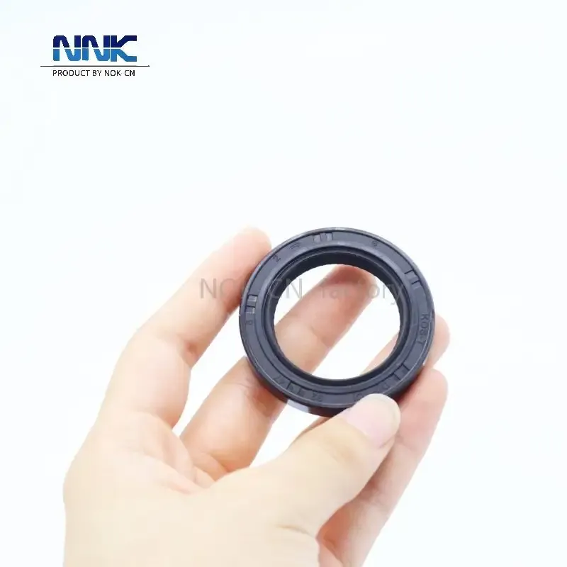 How should Toyota choose oil seal