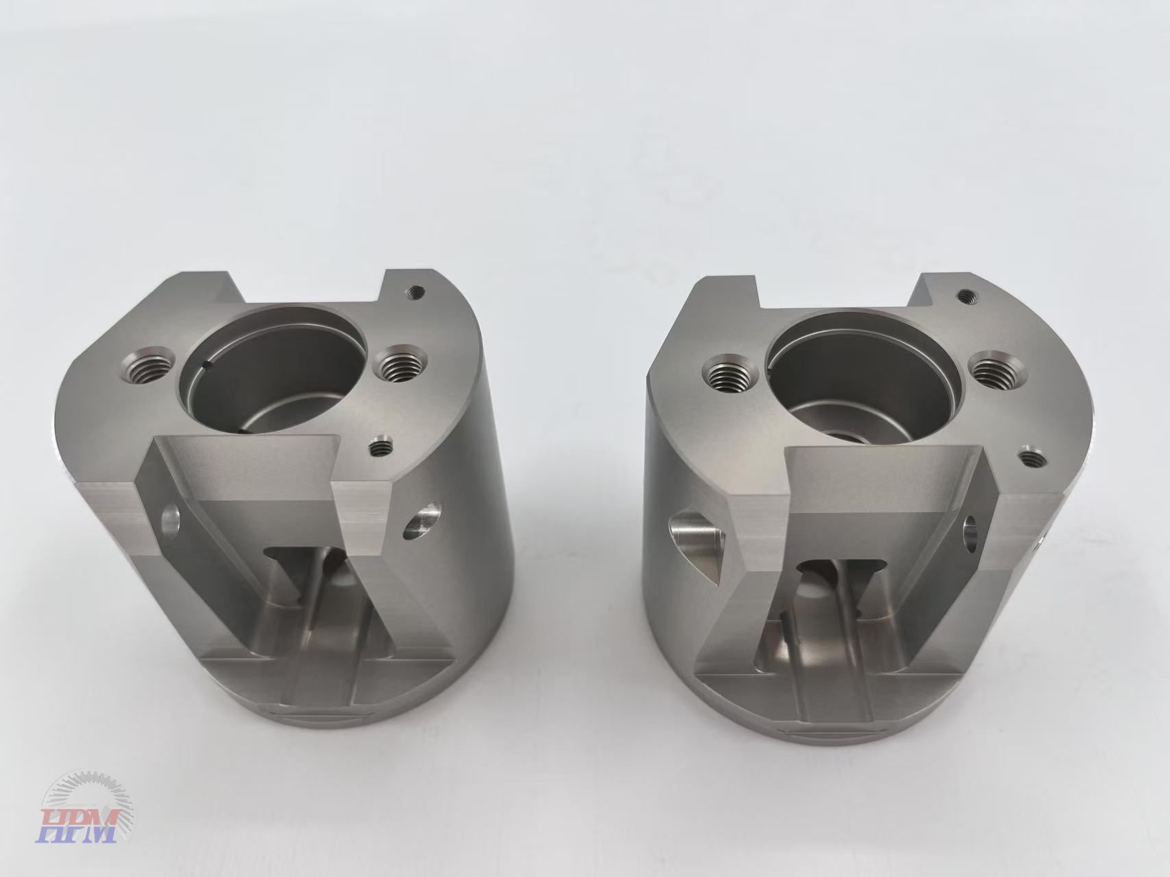 Custom 6082-T6 Aluminum Cylinders | Hydraulic & Pneumatic