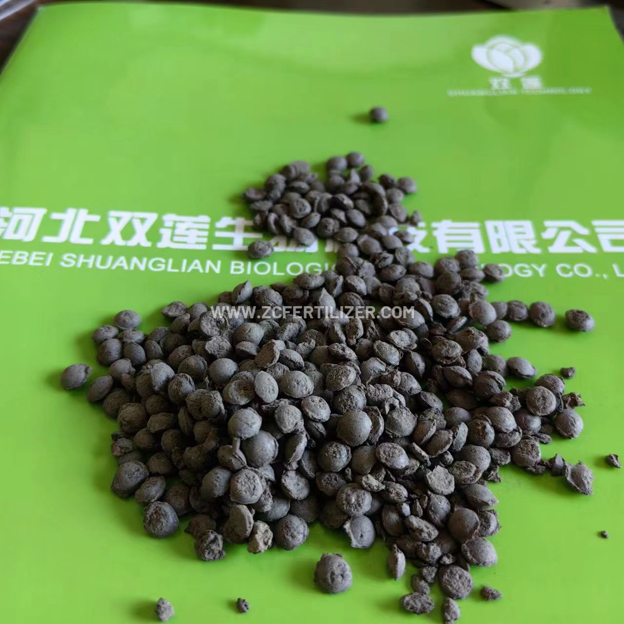 organic fertilizer chicken manure granular