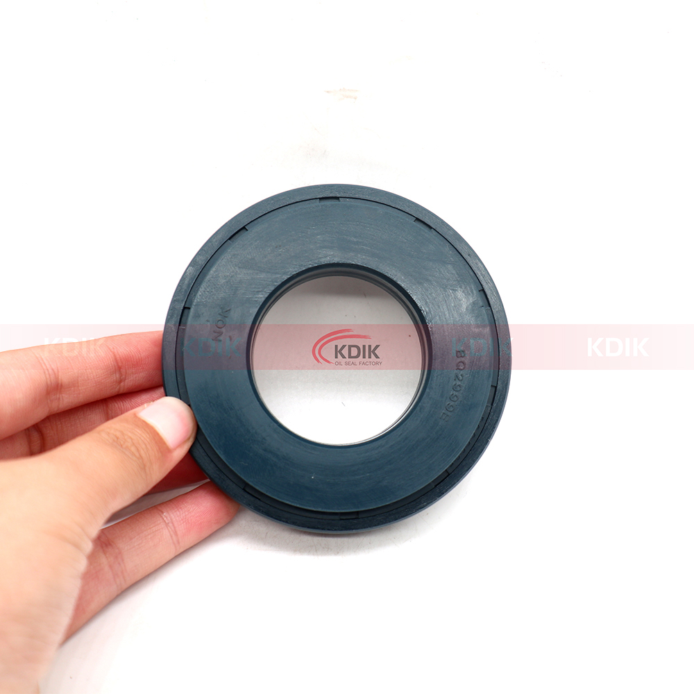 40*80*12/18 Bq2999e / 58813-16450 Driving Wheel Oil Seal Use for Kubota ...