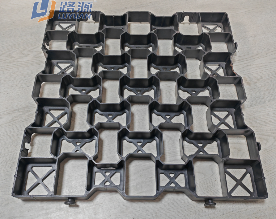 Heavy Duty Permeable Paving Grids - High Quality HDPE for Driveways ...