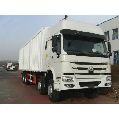 SINOTRUK HOWO 8x4 Cargo Van truck
