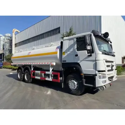 HOWO Fuel Tanker Truck 25000L