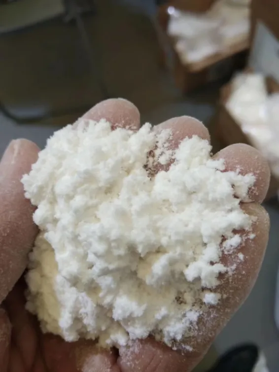 Cellulose fiber in construction, insulation, asphalt, wall putty, plaster