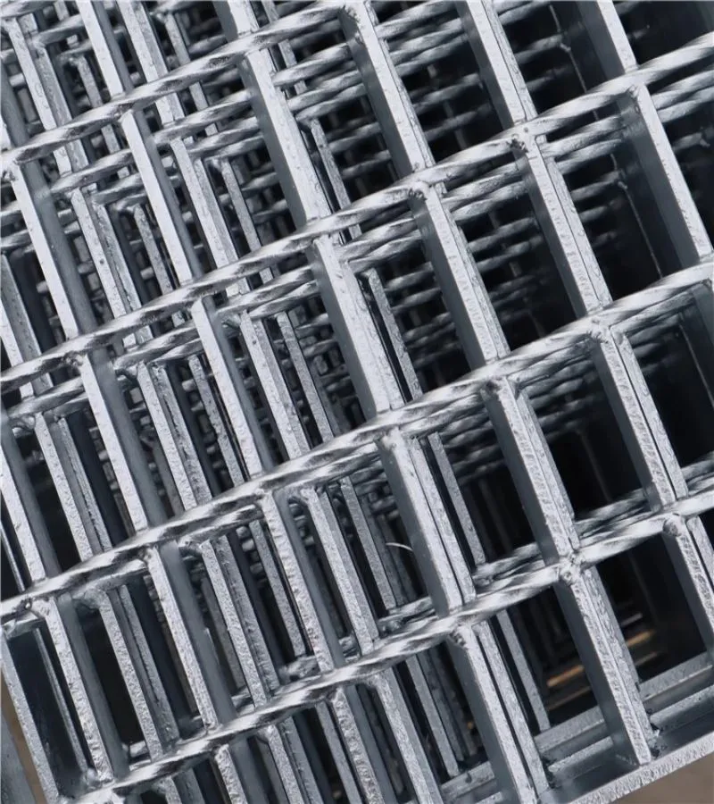 Welding Hot Dip Galvanized Iron Floor Grating