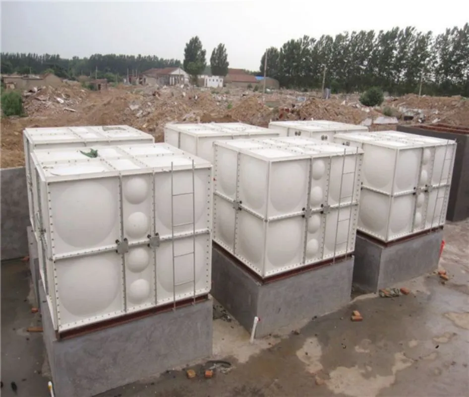 Fiberglass water tank
