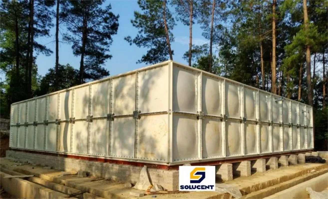 FRP water tank