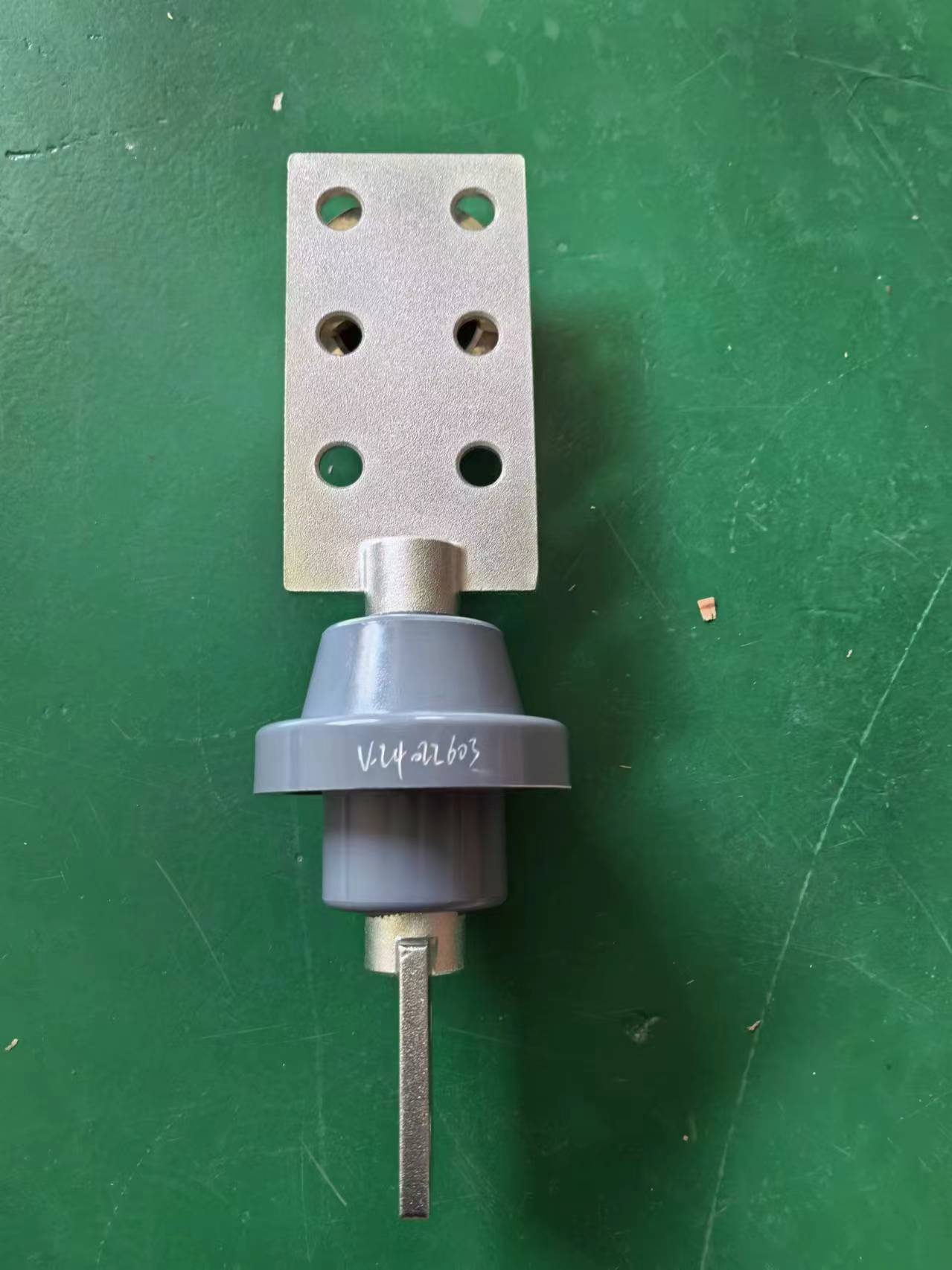 ANSI Grey Red epoxy resin bushing for transformer 6hole 1.2KV