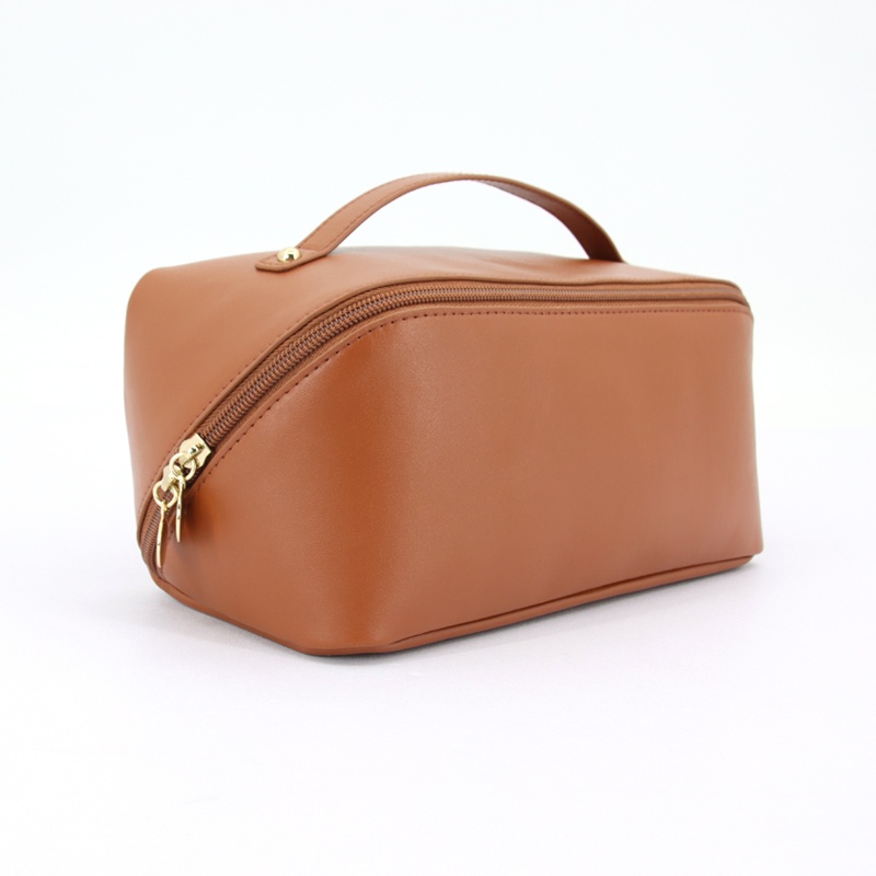 personalised wash bag,personalised toiletry bag,custom toiletry bag