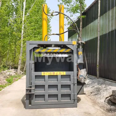 Vertical Baler Machine