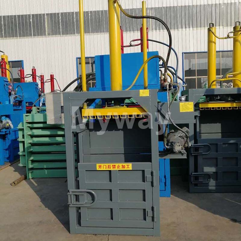 Vertical Cardboard Baling Machine