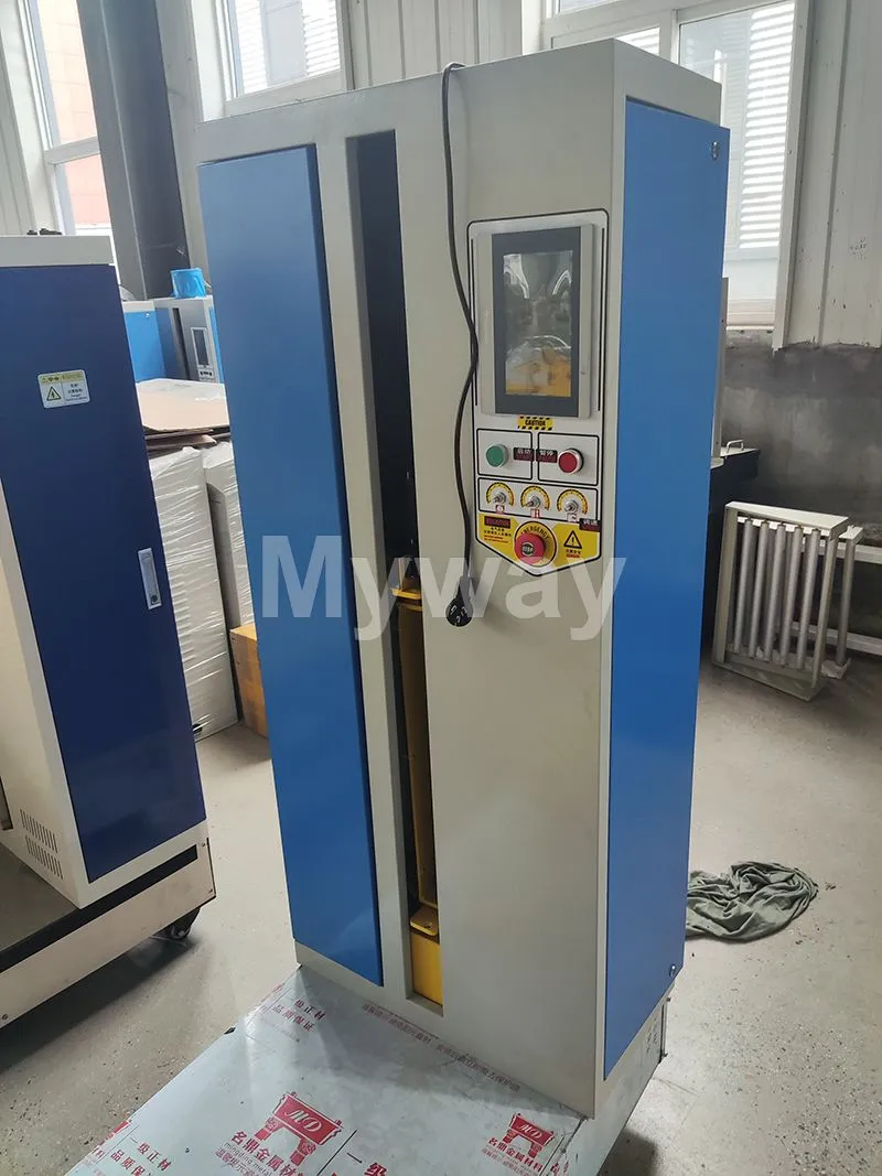Automatic luggage wrapping machine for airport