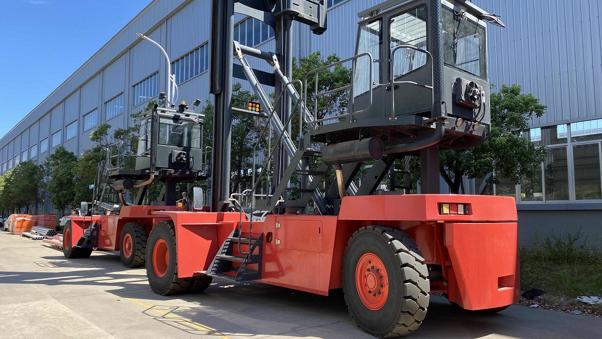 9 ton Empty Container Handler