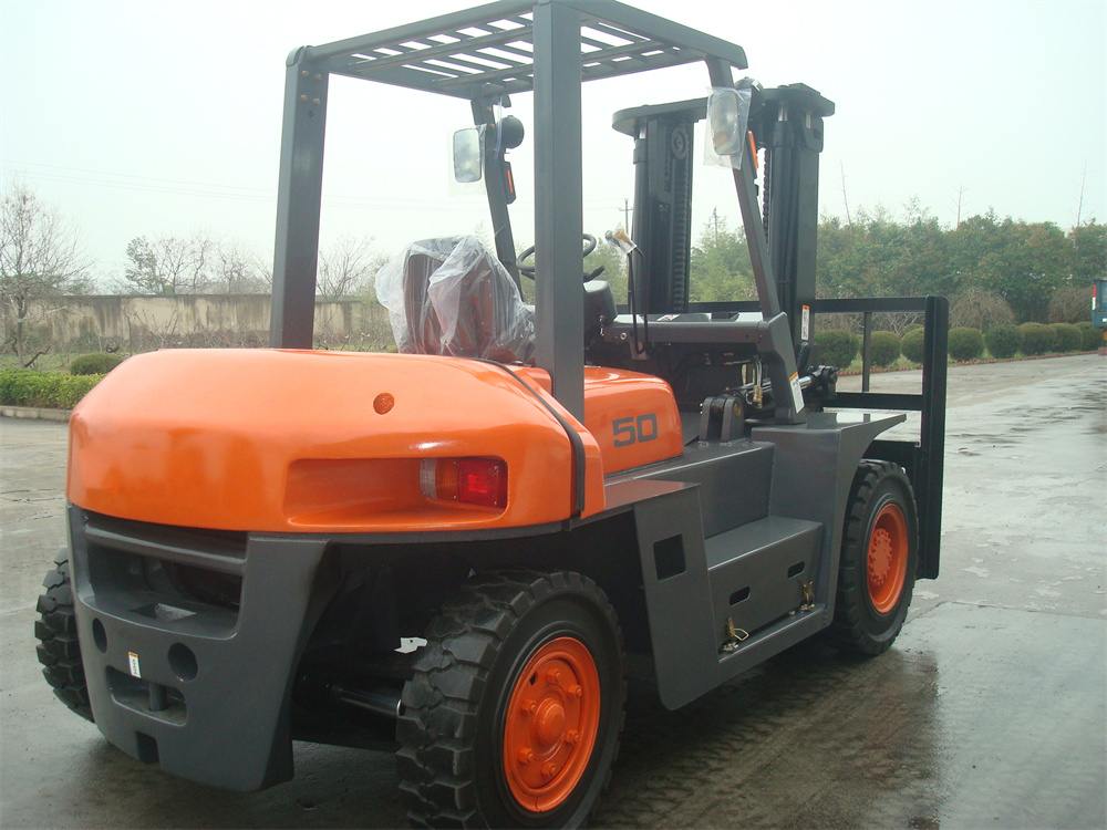 Buy 5-6 Ton Diesel Forklift Price Buy 5-6 Ton Diesel Forklift Price