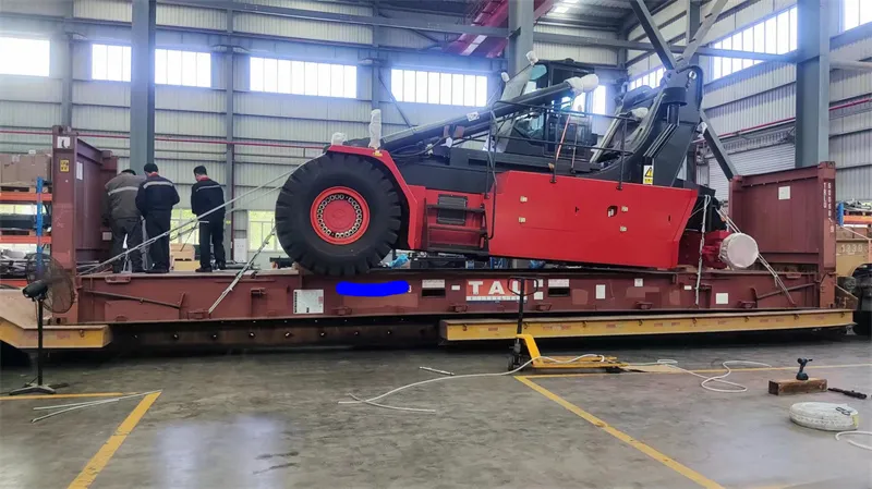 45 Ton Reach Stacker Containe