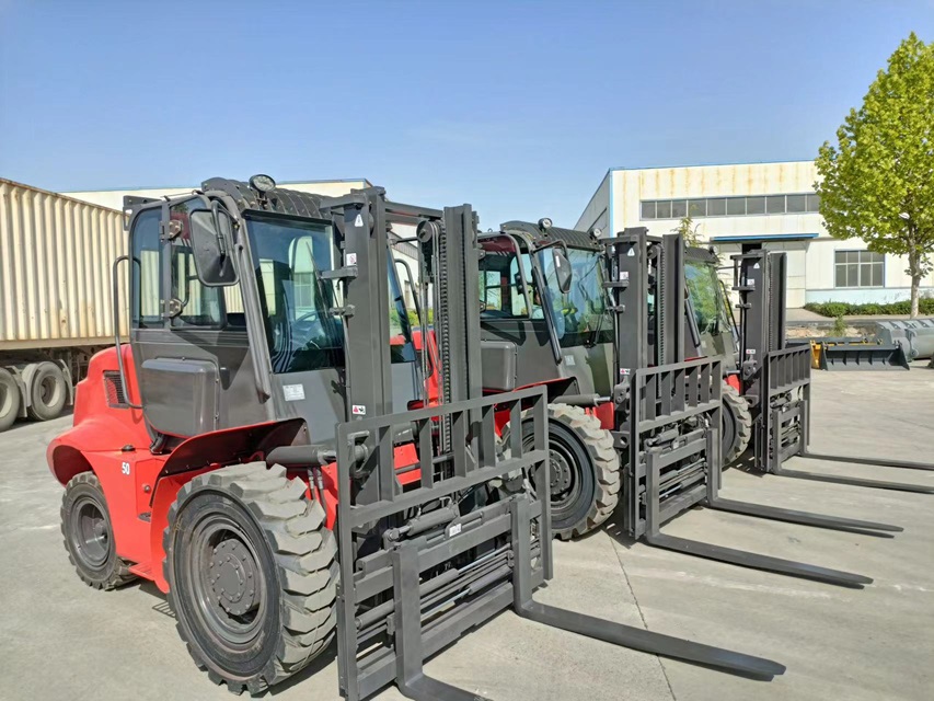 4 ton Rough Terrain forklift