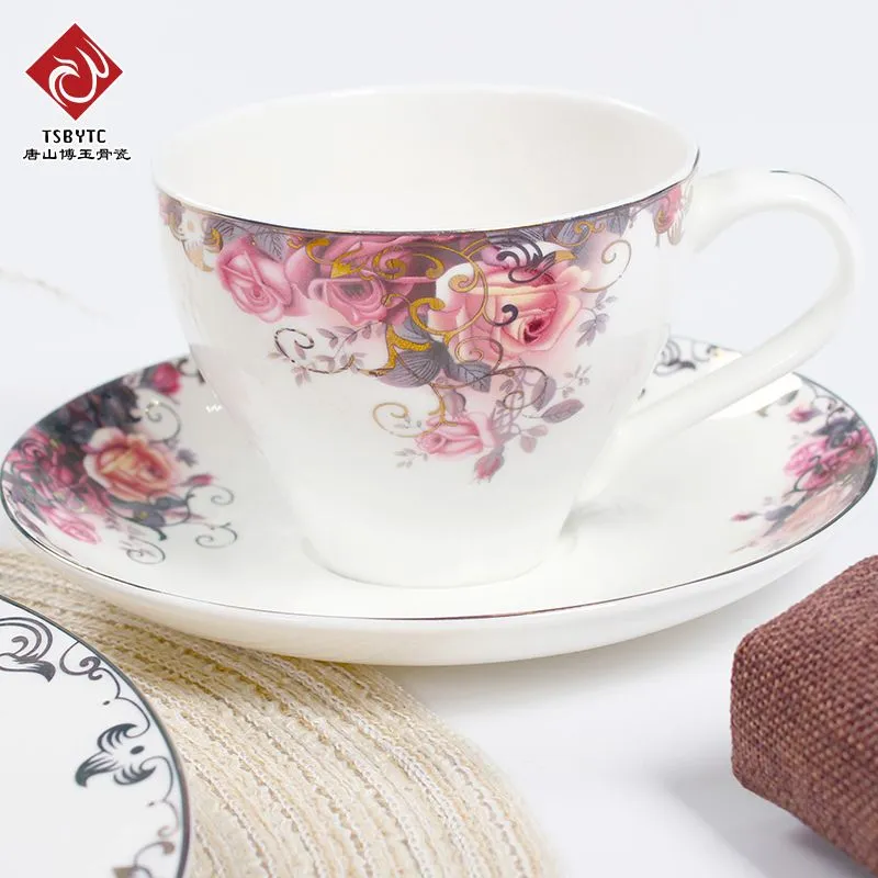 Fine Bone china golden design porcelain dinner set dinnerware set