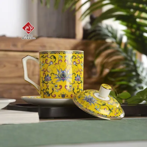 Bone china Chinese tea cup with lid