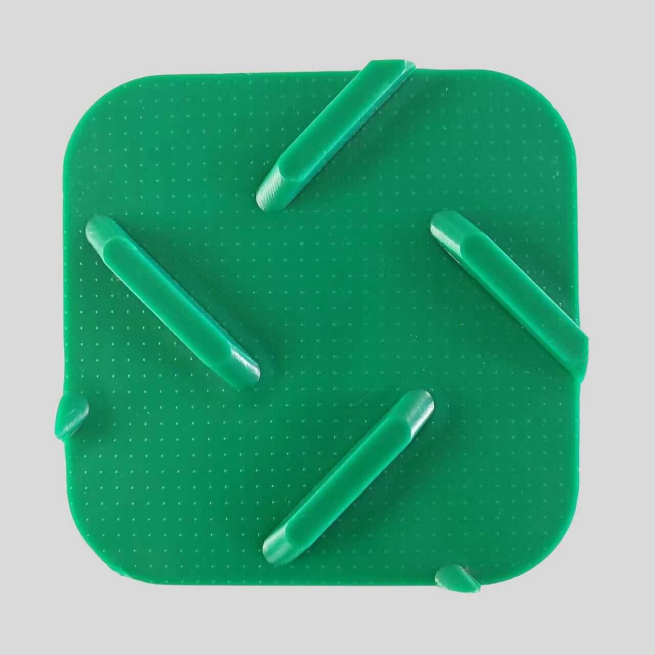 HDPE temporary road access mat