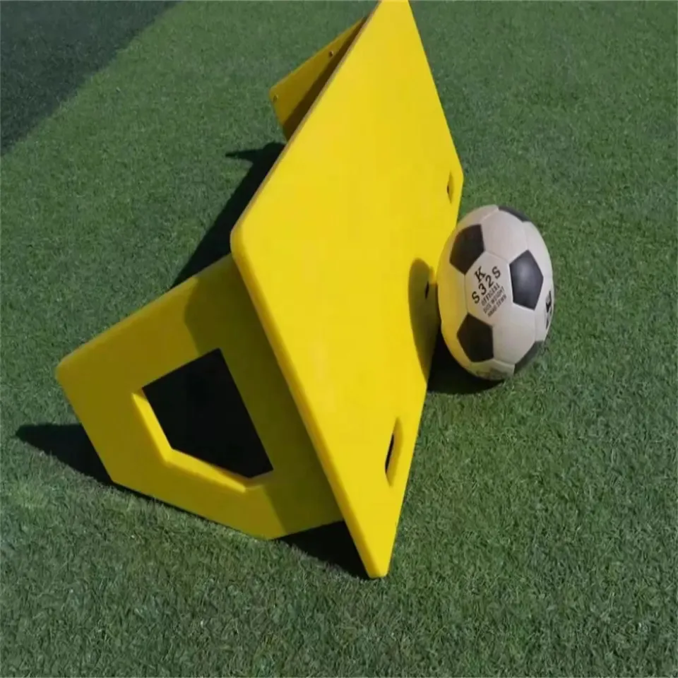 SOCCER REBOUND BOARD