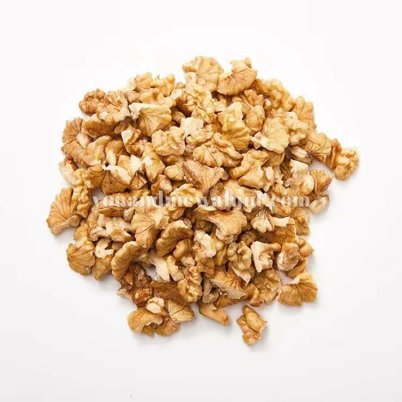 Pieces Walnut Kernels