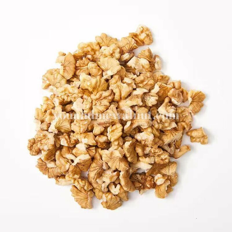 Pieces Walnut Kernels