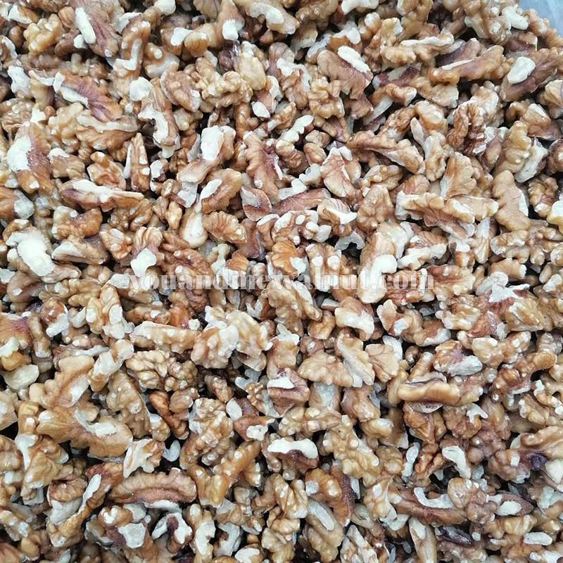 Quarters Walnut Kernels
